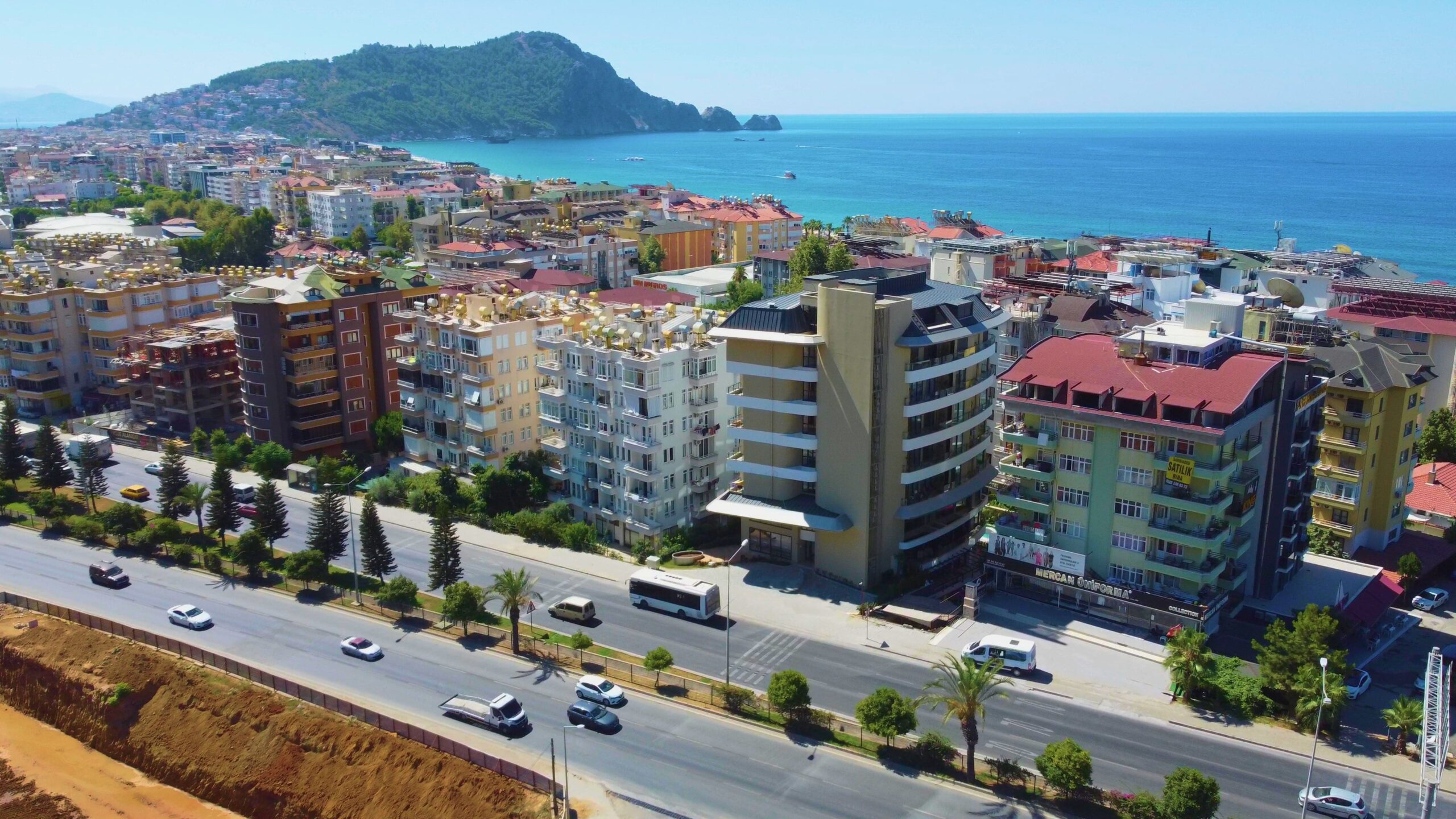 Cleopatra Littore – TSI YAPI